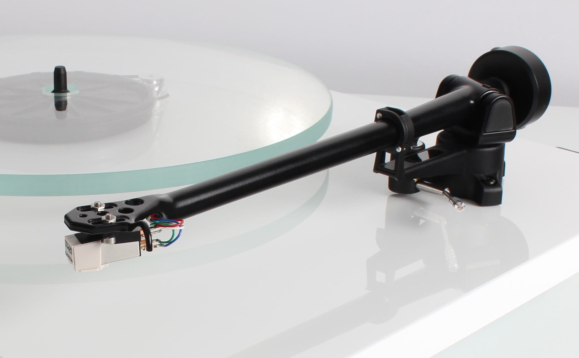 Rega RB220 precision crafted tonearm with extremely low friction levels