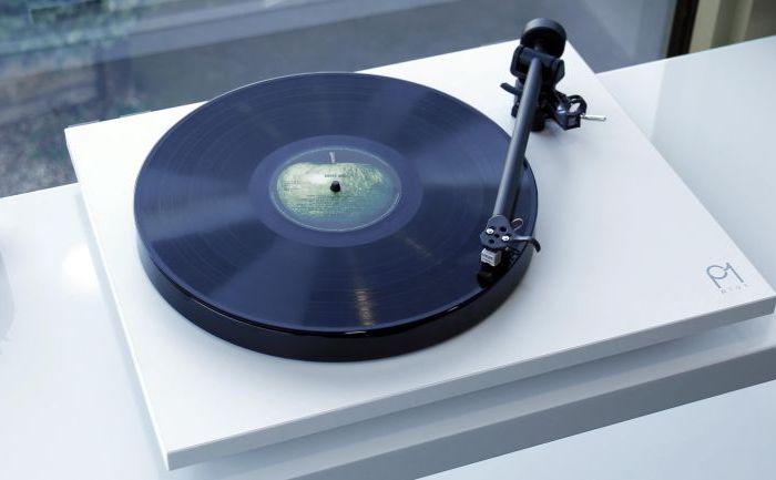 Rega | Planar 1 Plus Turntable - multi-award winning ‘plug and play ...