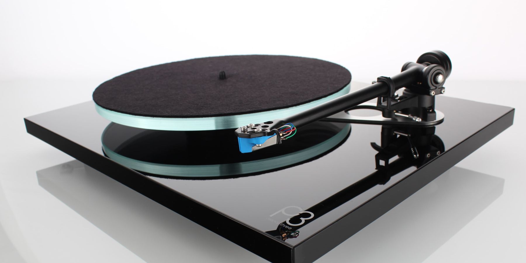Rega Wins 6 at the 2019 What Hi-Fi? Awards - Rega News & Events