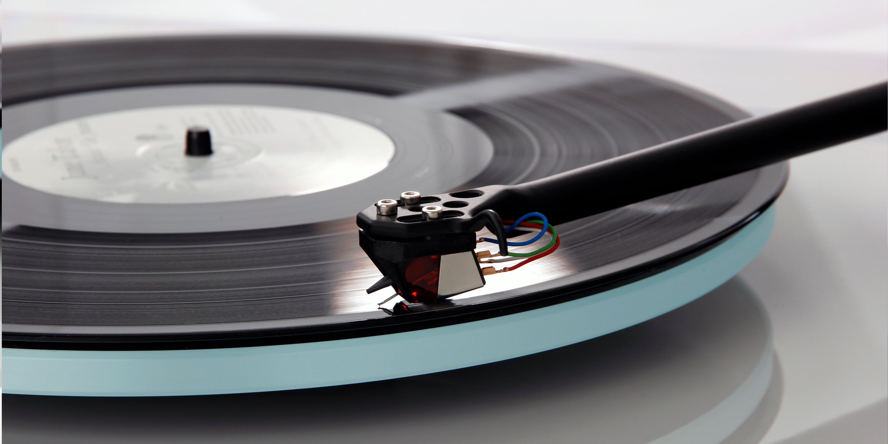 Rega | Planar 2 Turntable